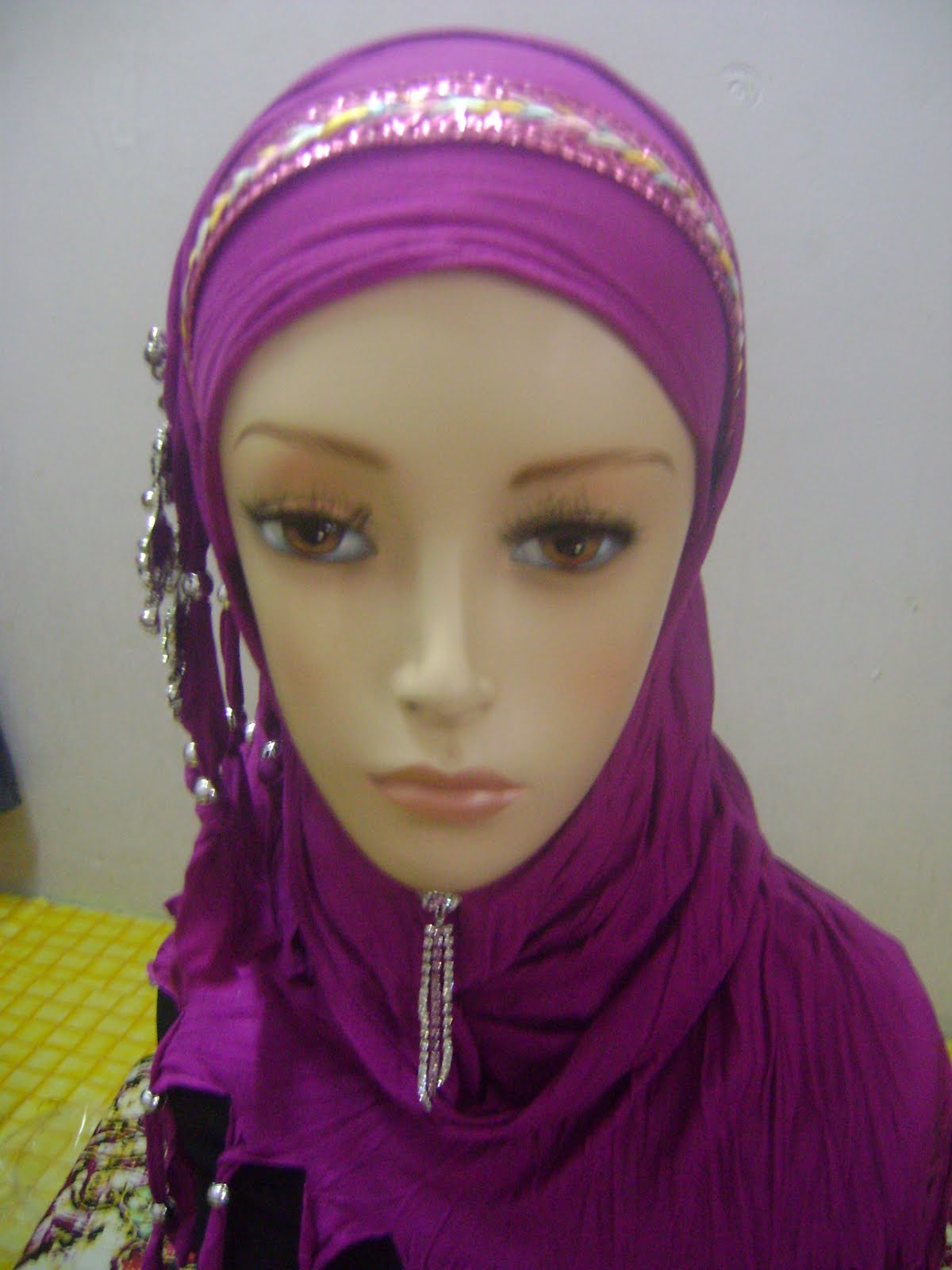 Pakaian Kanak-kanak yang cantik: SHAWL MANIK