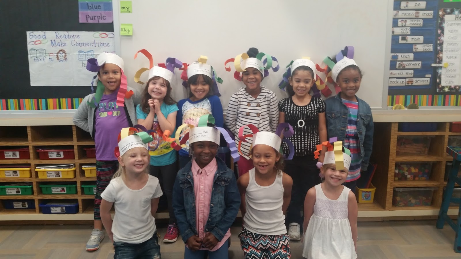 Kinder Glitter Girls: Two Hoots and A Holler: Class Activities