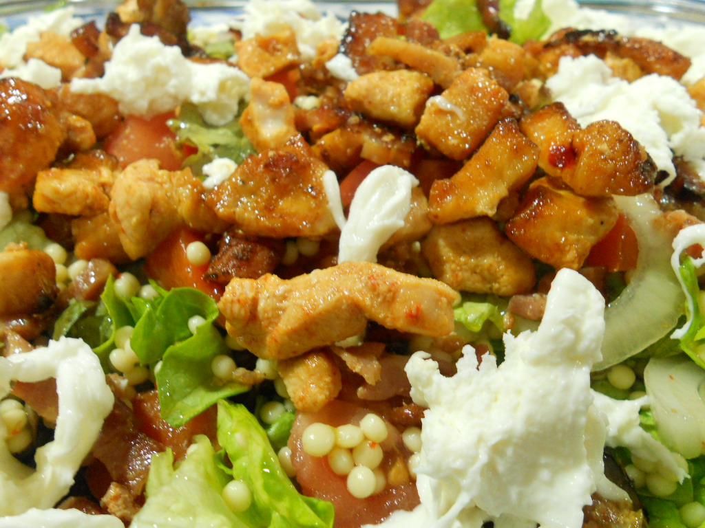 Salada de frango e pimentos