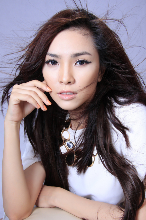 Miss Kim Phuong so charming | Topvn.me