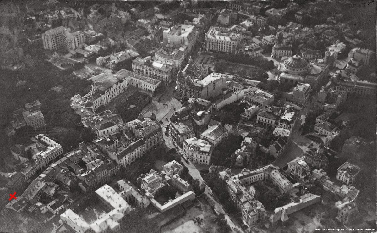 Once Upon A Time in Bucharest: Pasajul Roman