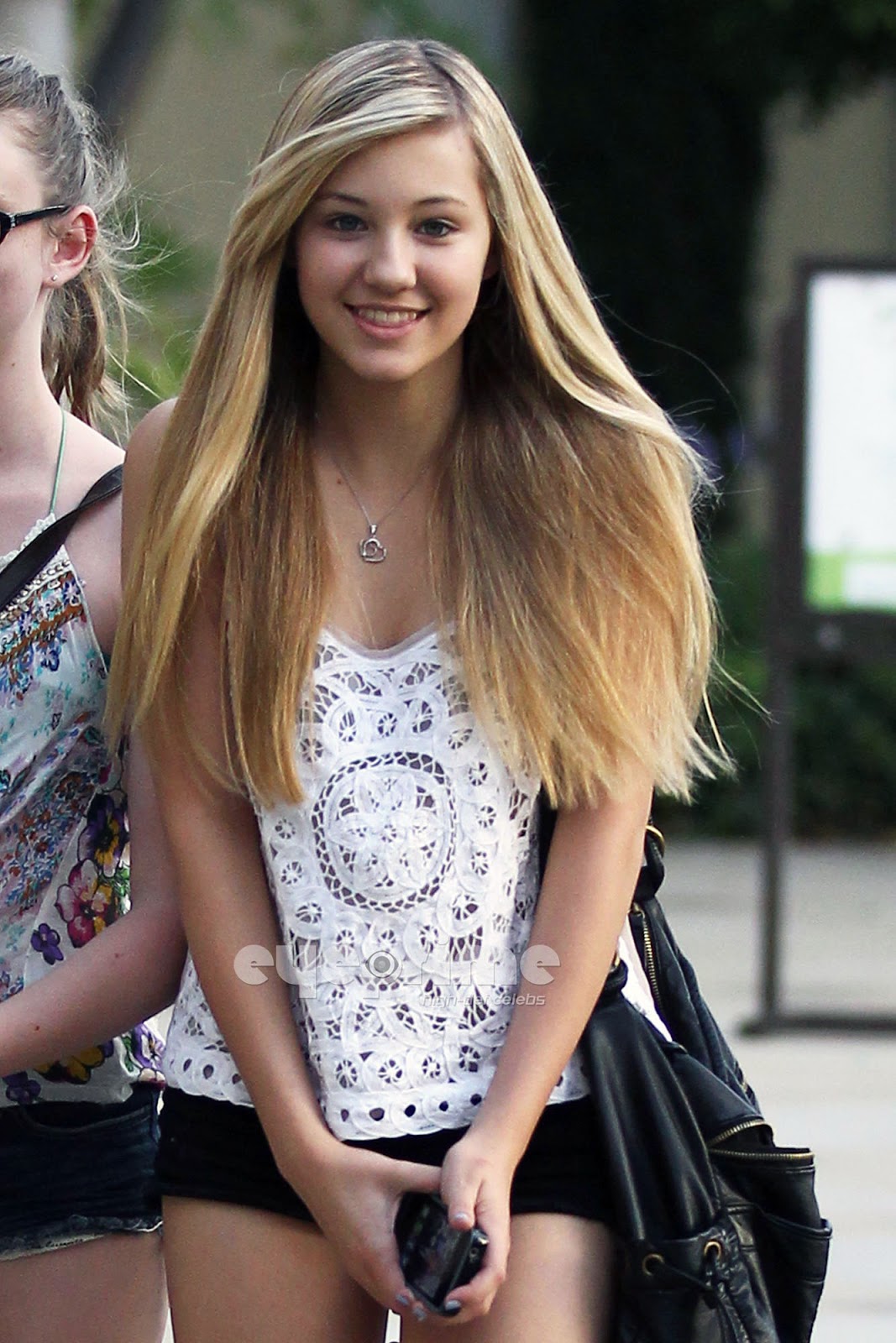 Crianças Famosas Estrangeiras: AVA SAMBORA