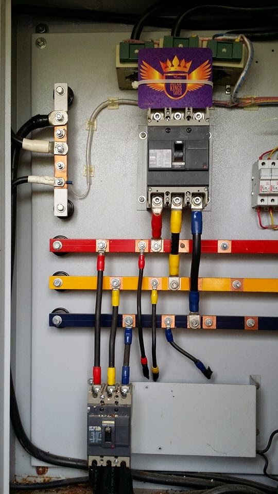 The King Saver: April 2014