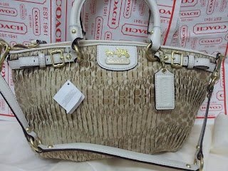 MAD FOR COACH: Coach Madison Gathered Signature Sophia Satchel (Style ...