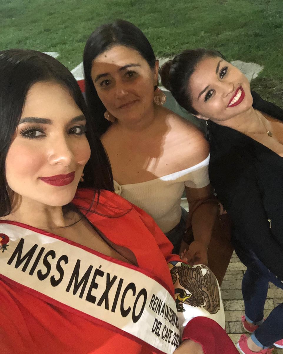 LAURA MOJICA | Llegada a Colombia - Miss Beauty Mexico