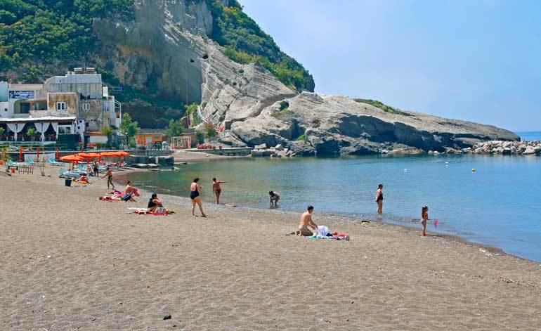 Isla de Ischia: 3 motivos para deslumbrarse