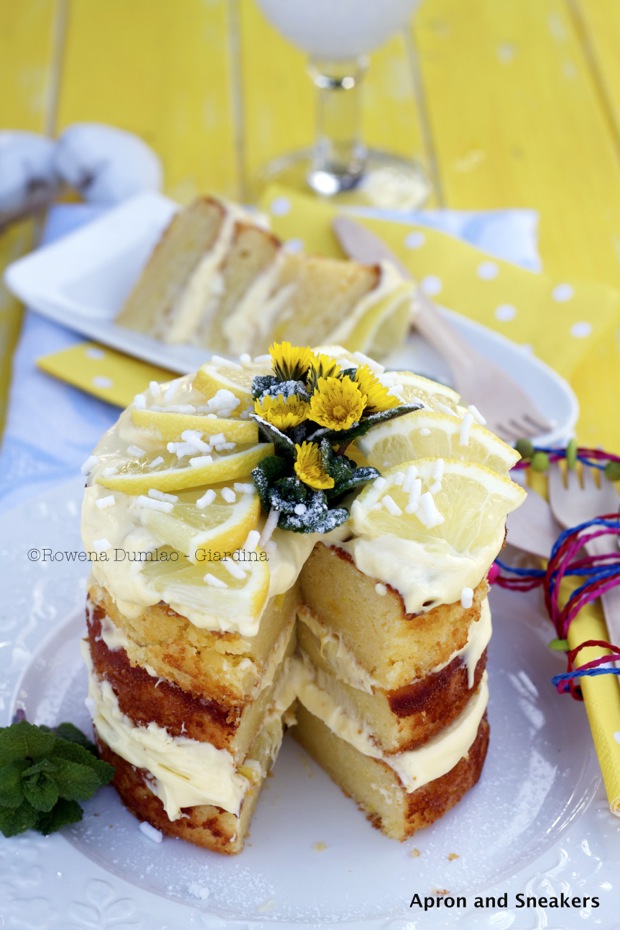 Ricotta and Lemon Cake With Mascarpone Limoncello Cream