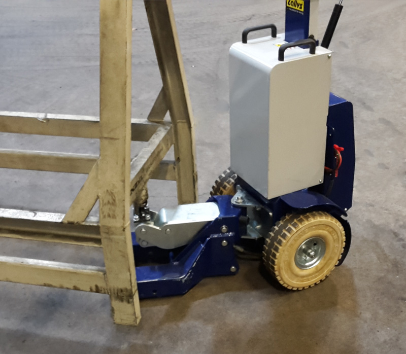 Zallys M14 - Electric tug with hydraulic hitch