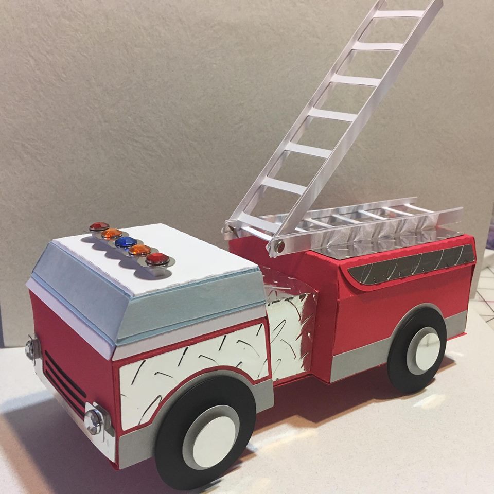 Eva's Scraps N' Cards: 3-D Fire Engine Party Decor