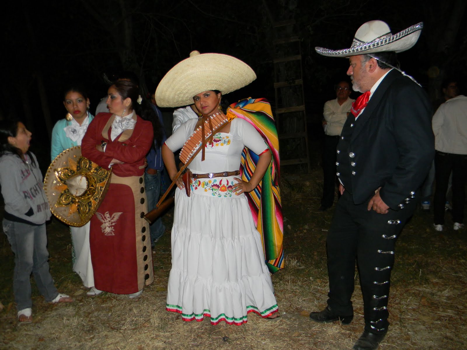 Música Ranchera hizo bailar a sector de Los Gomeros ~ Diario El Arrozal