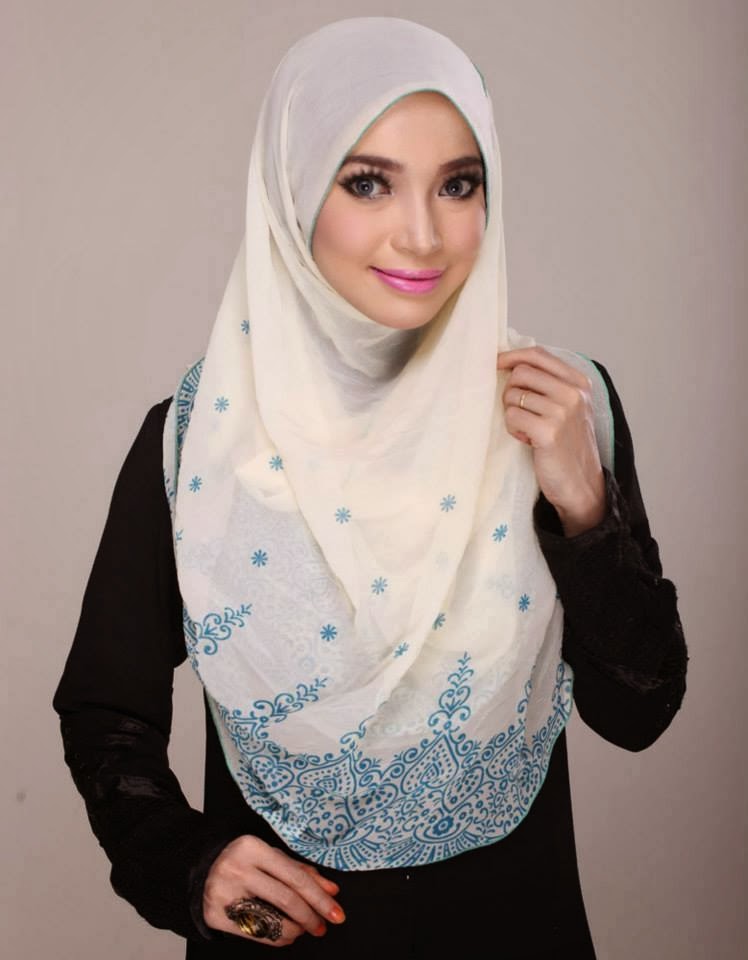 theHIJABbyQEZ: chiffon capsule cut shawl