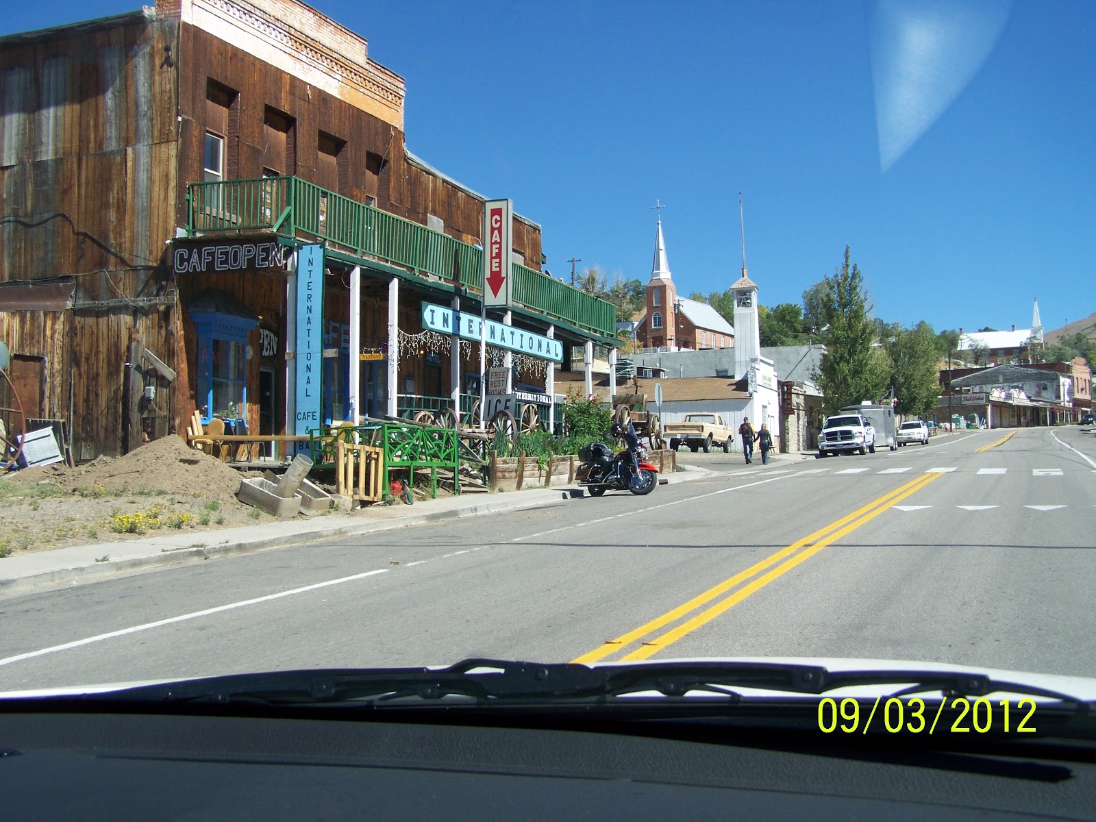 The Chapples' Cross Country Adventure: First Stop... Kingston Canyon, NV