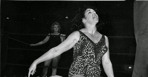Womens Pro Wrestling: The Fabulous Moolah in Action