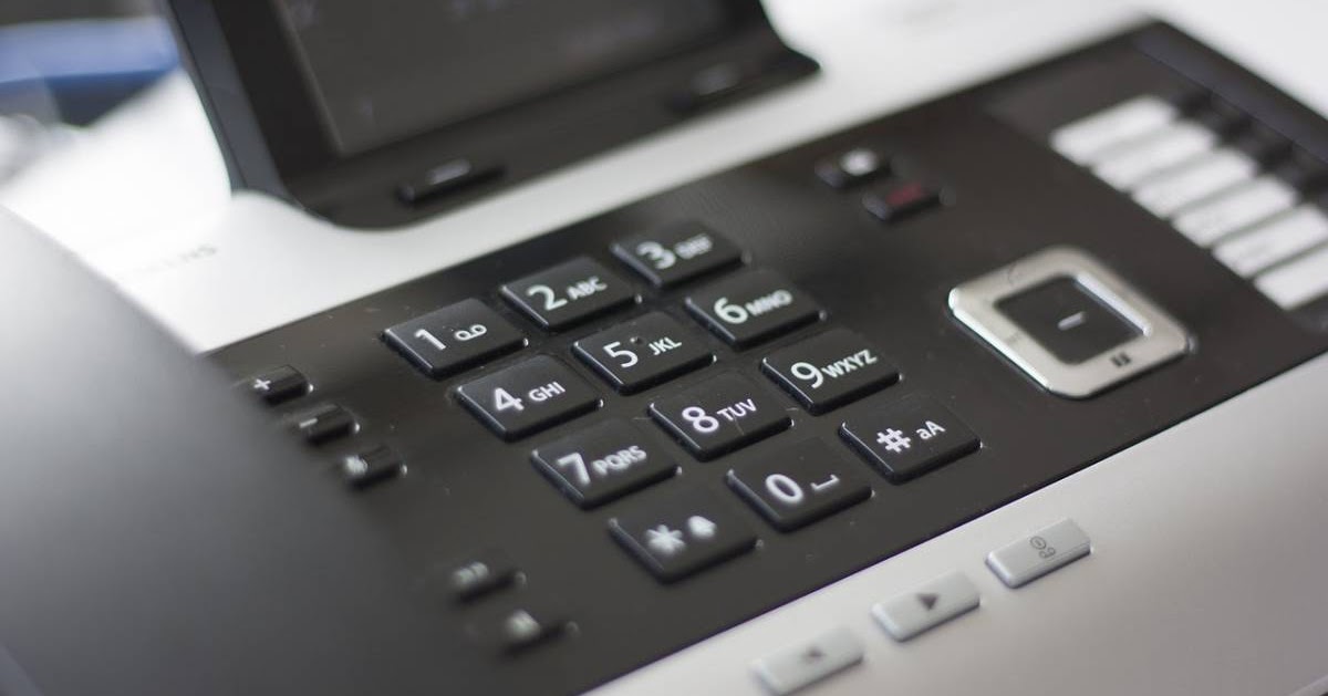 Comment choisir un standard téléphonique ? | Entreprise sans fautes