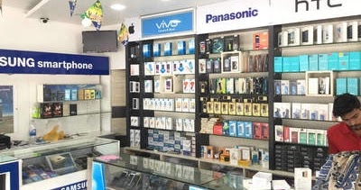 softwaretoko.net: Cara Penataan Barang di Counter Handphone