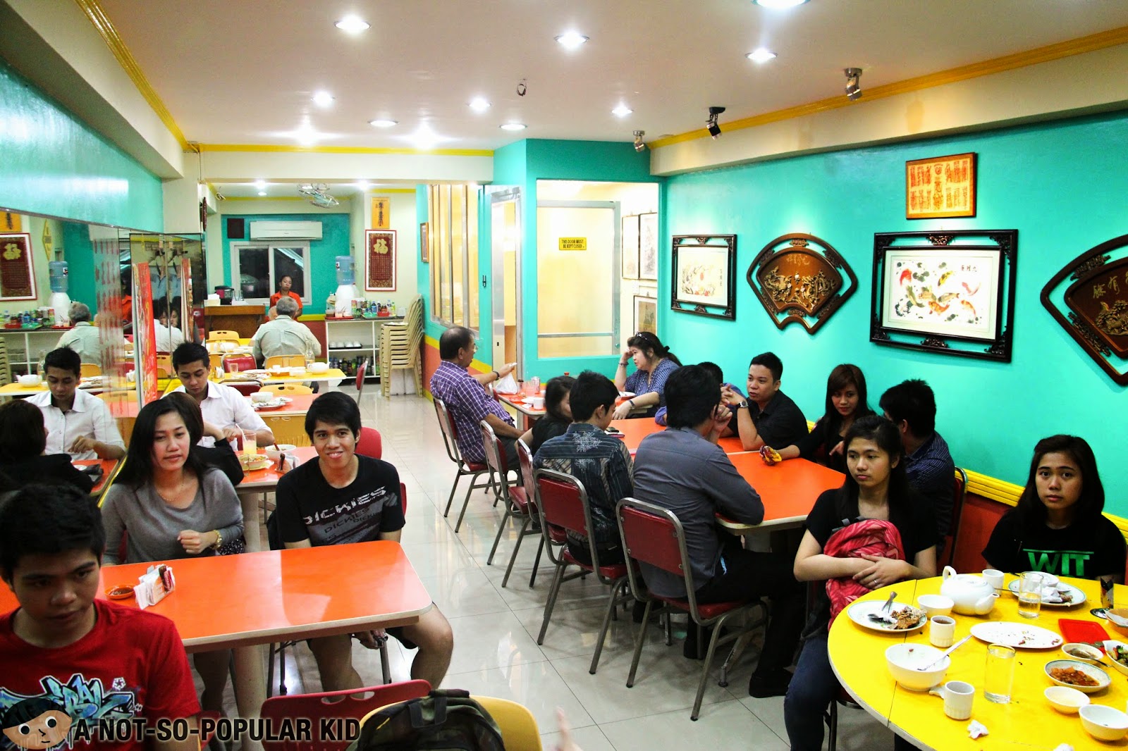 Sincerity Restaurant and Cafe in Binondo, Chinatown of Manila - A Not ...