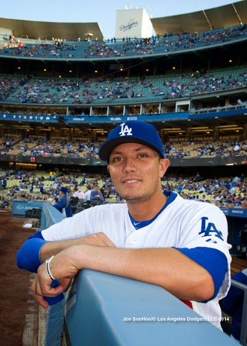 Dodgers Blue Heaven: Weekend Autograph Opportunities: Miguel Rojas and ...