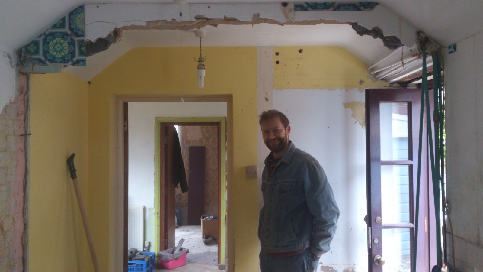 Something to write Home about: The Disappearing Wall