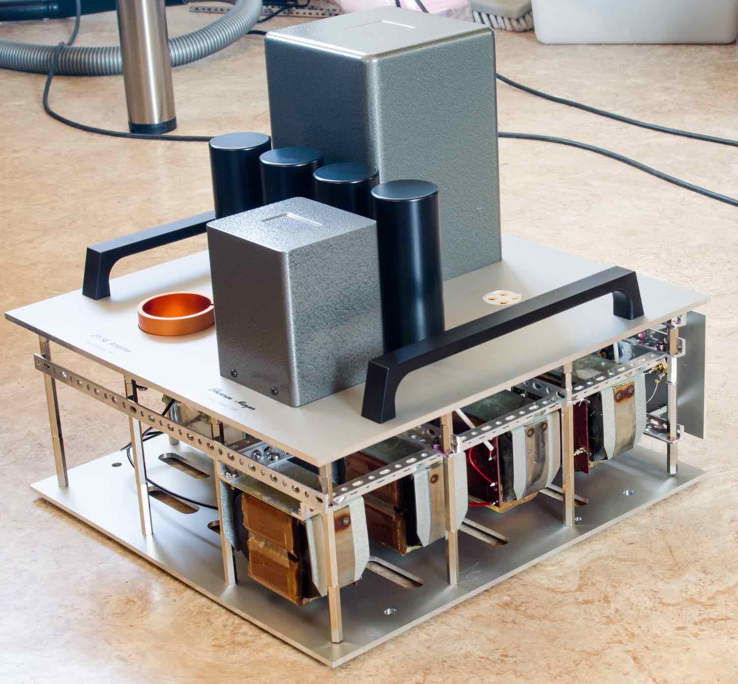 Mono and Stereo High-End Audio Magazine: Thomas Mayer 211 The Next ...