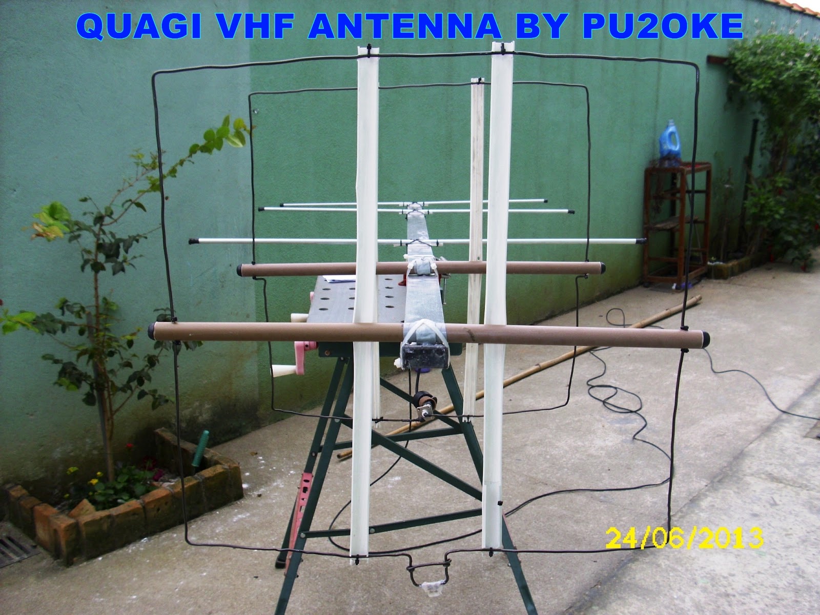 PU2OKE - S.RICARDO: HOMEBREW QUAGI ANTENNA VHF/UHF BY PU2OKE