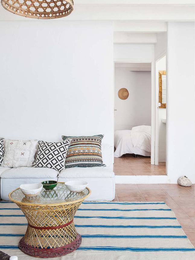 A rustic-chic summer house in Alicante