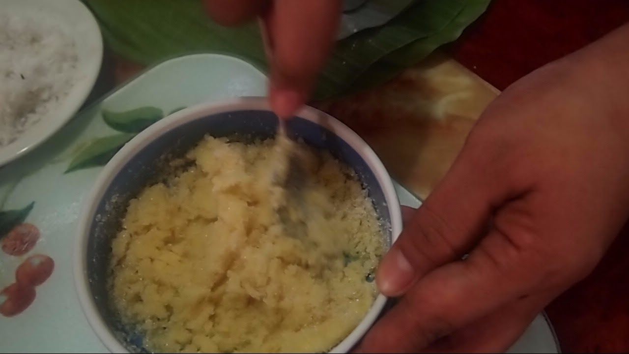 Tagalog Kitchen: How to make BIBINGKA Galapong..