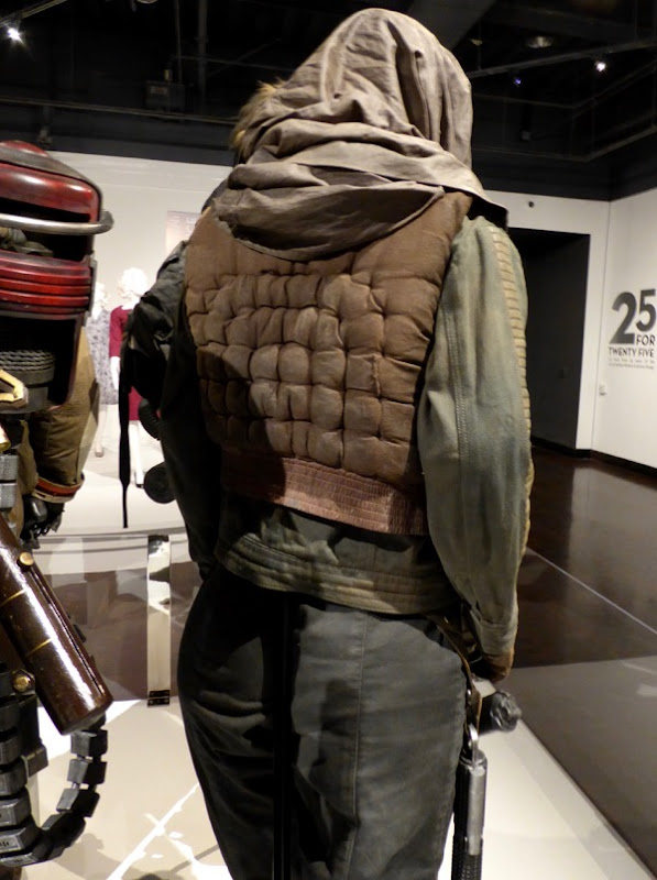 Hollywood Movie Costumes and Props: Rogue One: A Star Wars Story film ...