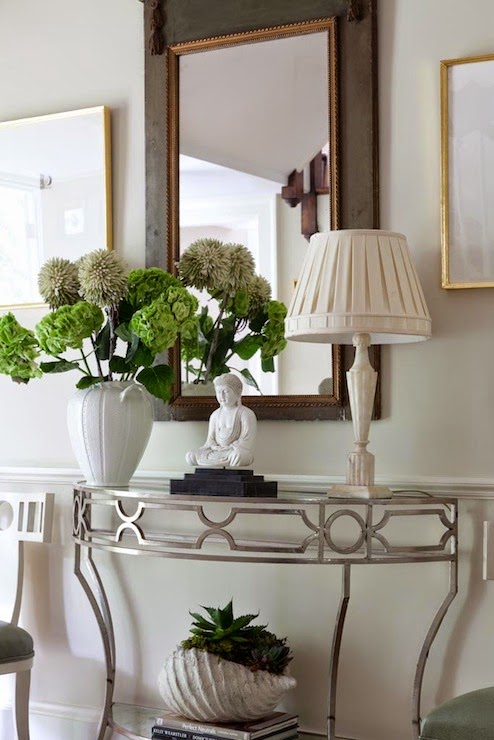 Alabaster Lamps: Classic Decor