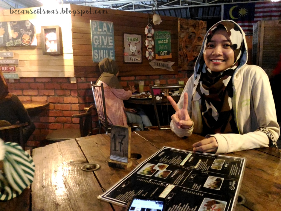 D'Sampan Cafe @ Parit Raja | Misanthrope