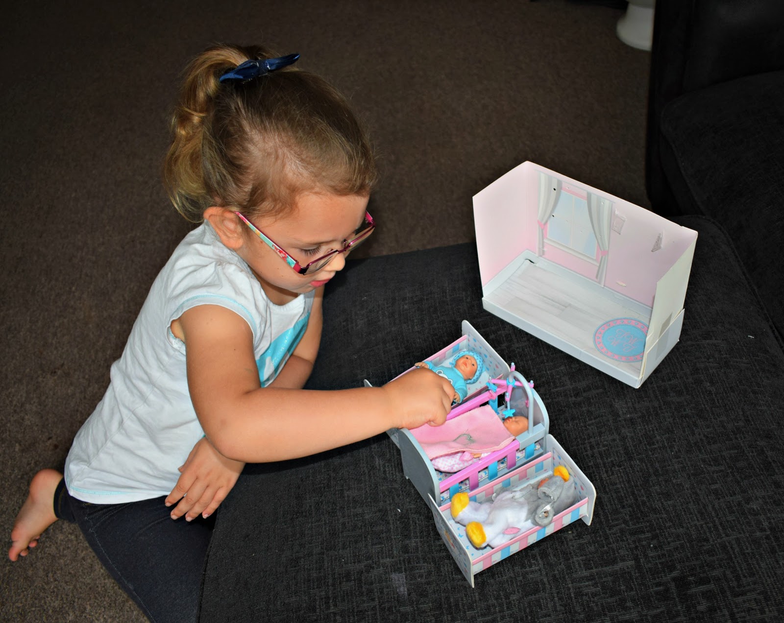 Tantrums To Smiles: Tinsy Winsy Weeny Tot Dolls **REVIEW**