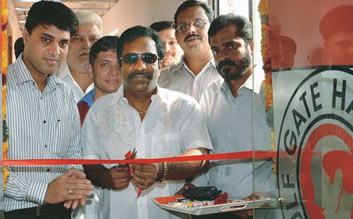 Bollywood Actor Photos: Charle Hot Photos Wallpapers Videos Biography 2011