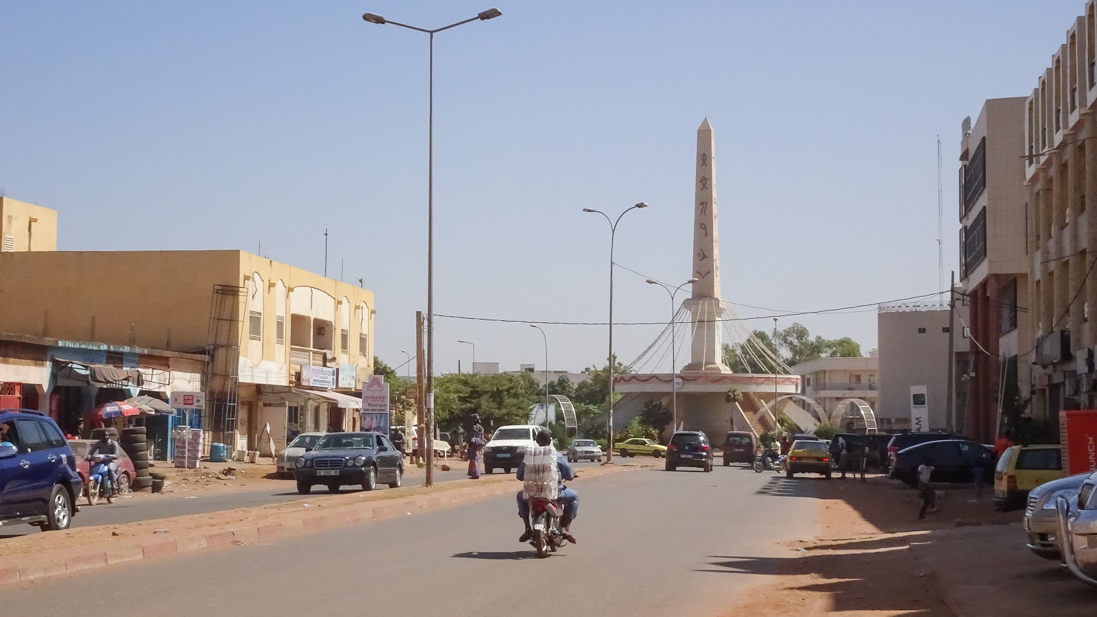 Mali - Hiking in Sub-Saharan Mountains - Sven's Travel Venues