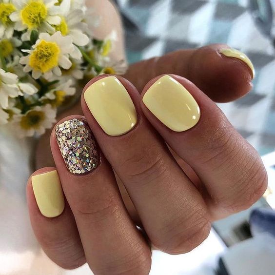 Letters to LA LA Land: Top 5 Nail Looks for Spring