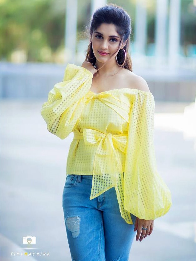 Telugu Actress Surbhi Photo Shoot In Yellow Top Blue Tight Jeans - Noshwind