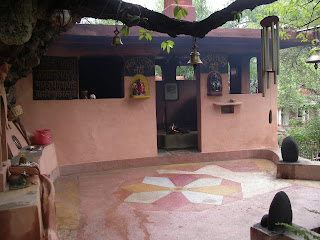 Haidakhan Babaji: The dhuni is one of the wonders of the world!