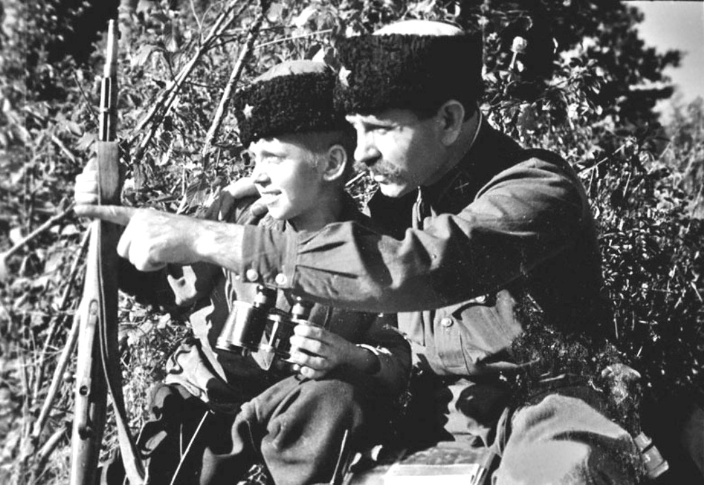 29 Vintage Photos of Child Soldiers in World War II ~ Vintage Everyday