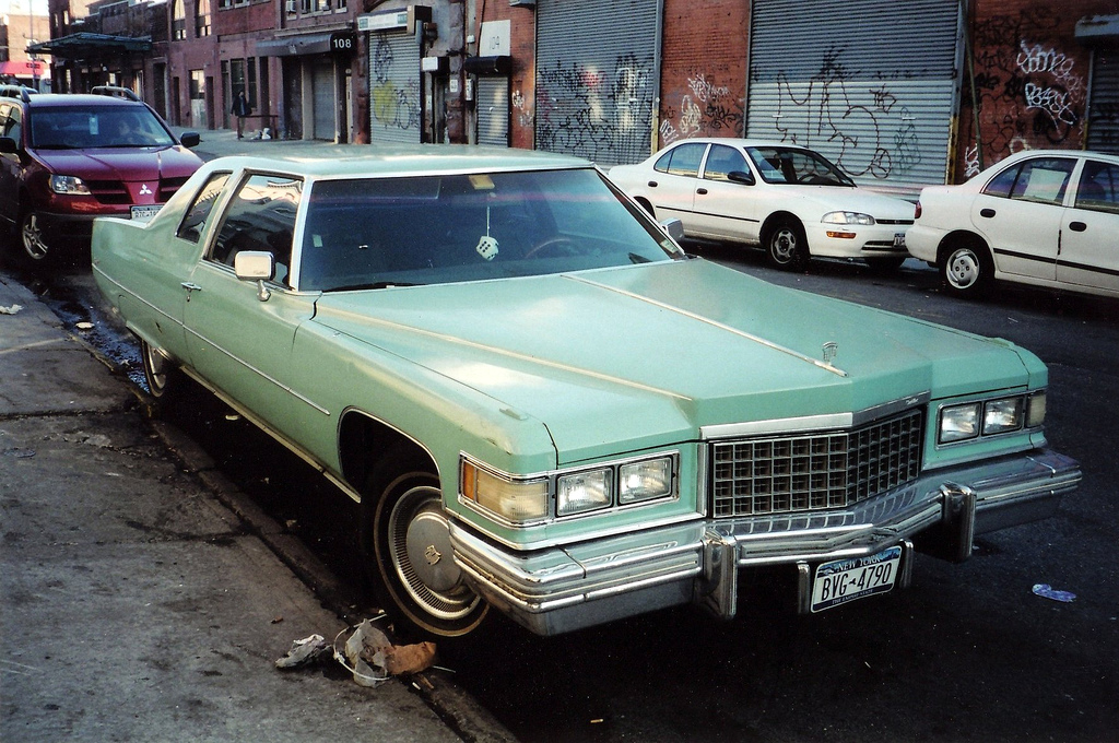 44 Fascinating Photos Documented Everyday Life of Brooklyn, NYC in the ...