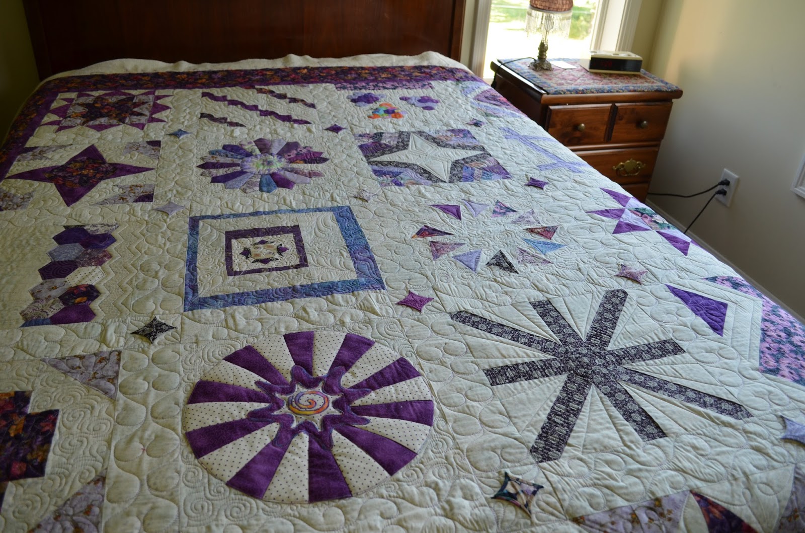 Little House Creations: Custom Quilts