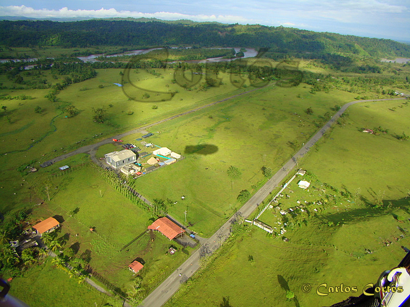 FOTOGRAFÍA AÉREA DE COLOMBIA: Mutatá - Antioquia