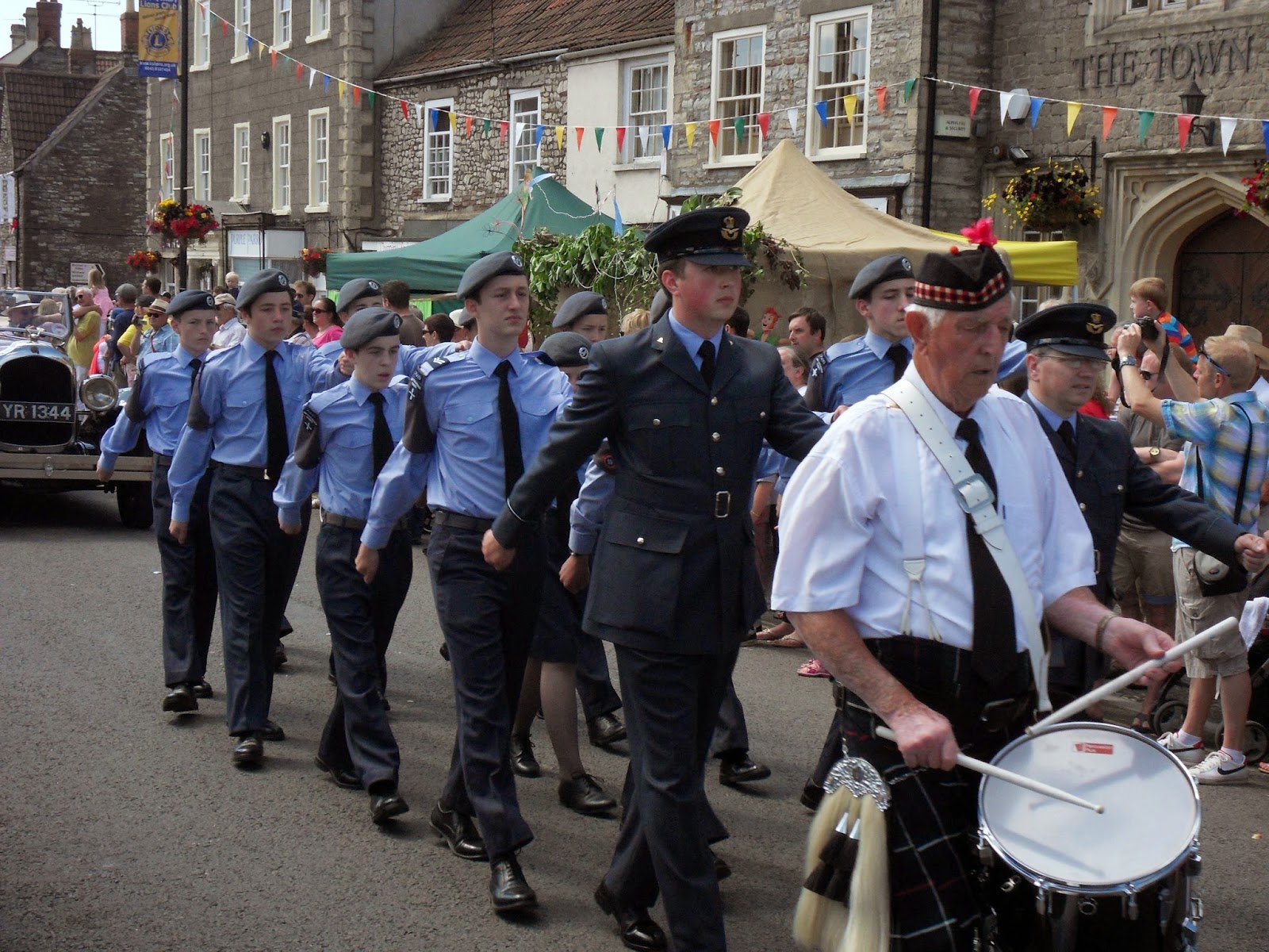 Focus on Sodbury, Yate and Dodington: Festive Day Part 1 - Chipping ...