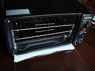 Real Pretty Thangs and Crap: Euro-Pro Toaster Oven in Fully Functional ...