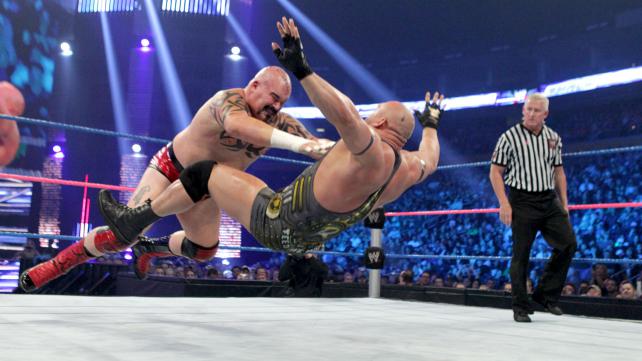 WWE In live!!!!: RYBACK vs TENSAI