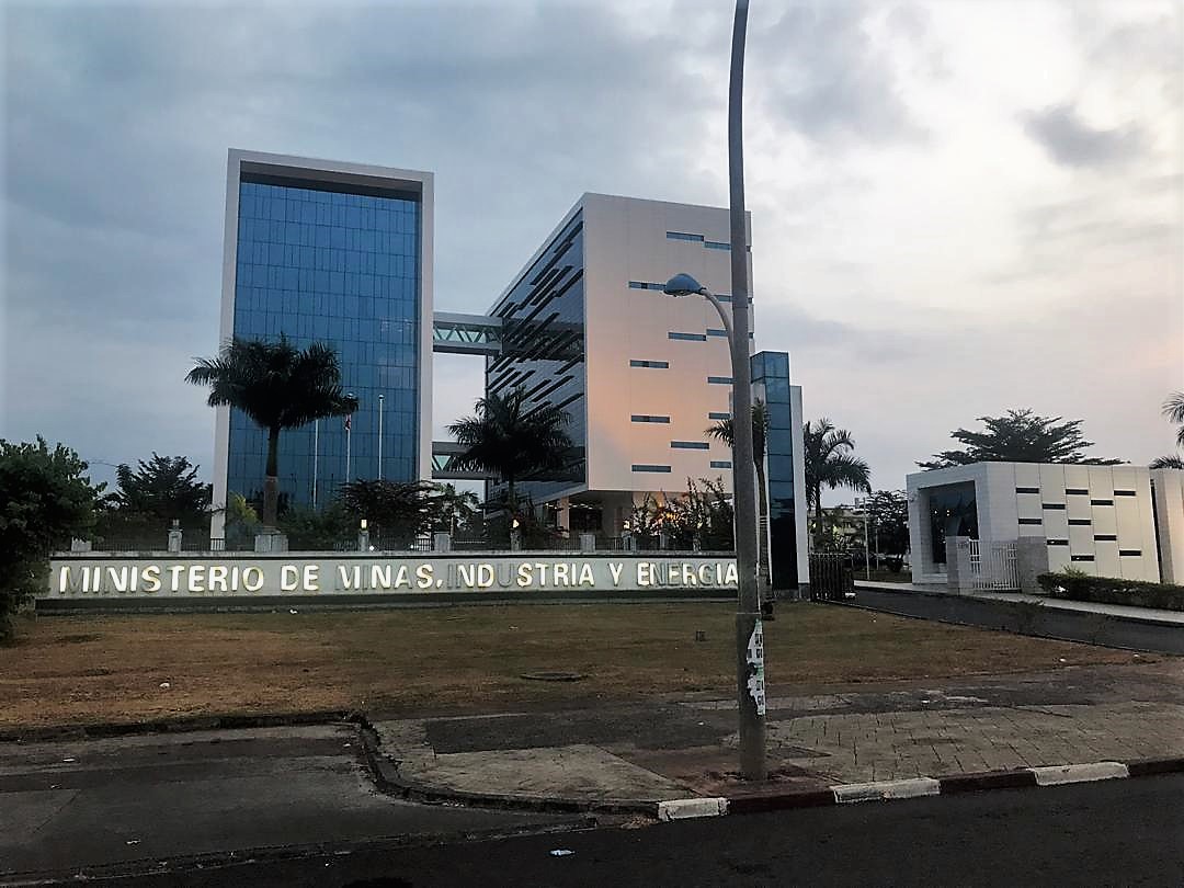 Redescubriendo Barcelona y más allá: 18/01/2019 Guinea Ecuatorial ...