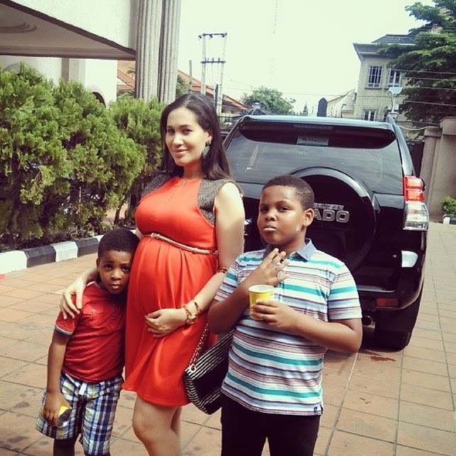 Nollywood by Mindspace: PREGNANT CAROLINE DANJUMA POSTS PICTURE WITH ...