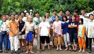 Cats City Hornbill Land: THE NOMADIC PENAN.....GUARDIAN OF THE FOREST