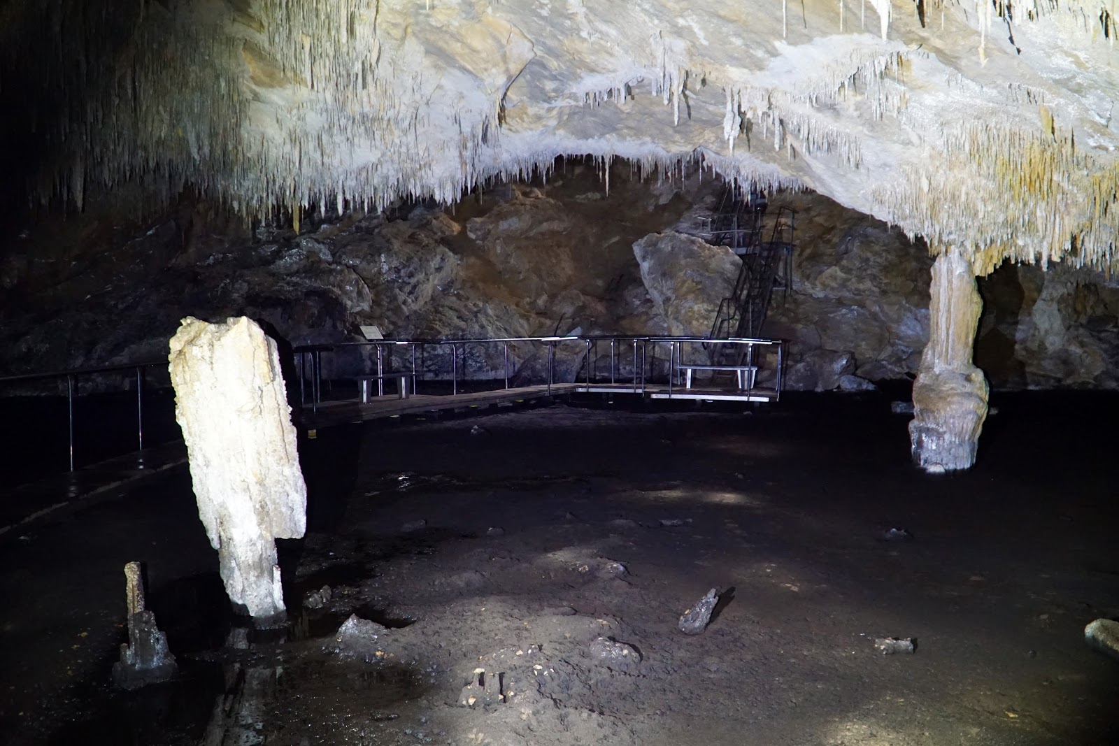 Calgardup Cave (Leeuwin-Naturaliste National Park) ~ The Long Way's Better