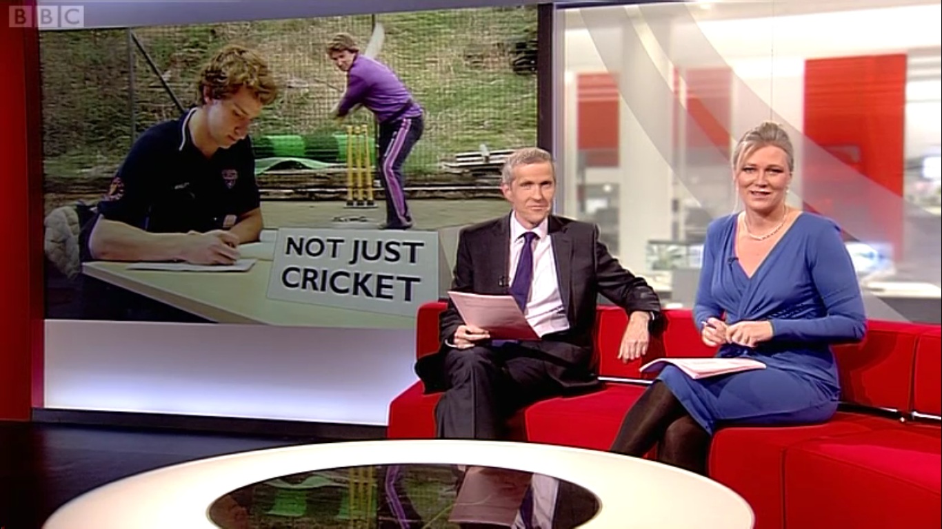 UK Regional News Caps: Dawn Thewlis - BBC Look North (North East & Cumbria)