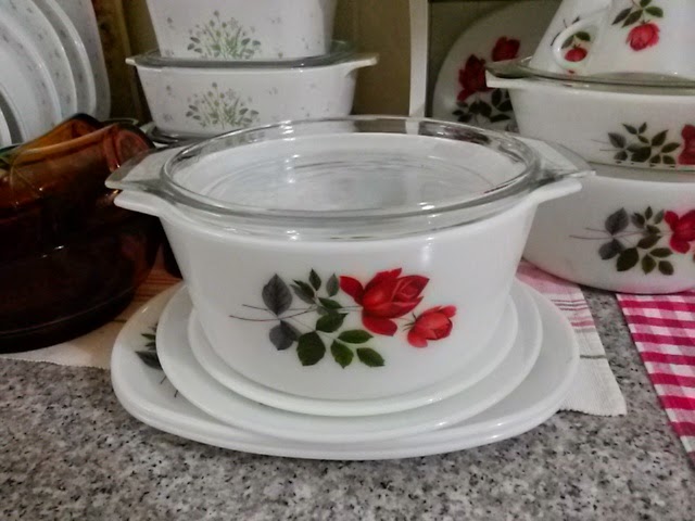Pyrex June Rose