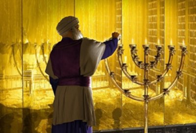 O Candelabro como símbolo do Espírito Santo e da Igreja (Éder Carvalho)