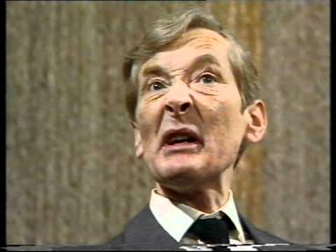Carry On Blogging!: Kenny at 90: Kenneth Williams on Parkinson